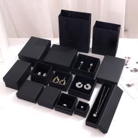China Beautifull Packaging Boxes Cardboard Packaging Boxes Personalized Logo Gold Stamp for sale
