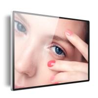 China 32inch Wall Mounted LED Monitor with 1920*1080 Resolution and 250cd/M2 Brightness for sale