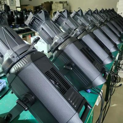 China 400W LED Profile Spotlight RGBALC 6 In 1 Fully Tuneable From 2,700 To 12,000K With Color Management System for sale