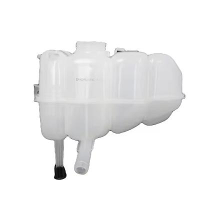 China Auto Spare Parts Auxiliary Tank With Cover OEM EB3G8K218AC For Ford Ranger 2015 for sale