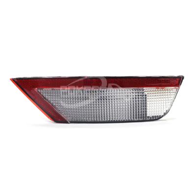 China Car Fog Light Lamp Reflector 8M5115500AB 431-1318R-LD-UE Rear Bumper Reflector Light for Ford Focus 09 for sale