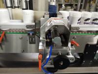 China 35-40bottles/Min Automatic Sticker Labeling Machine For Plastic Round Bottle for sale