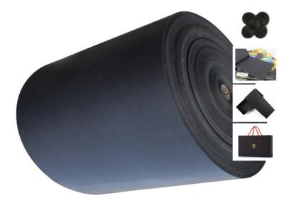 China Mixed Pulp 110gsm Black Paper Roll for Shopping Bags High Durability Anti Curl for sale