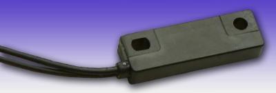 China Belong BLPS-32 Rectangle Magnetic Reed Proximity Switch 23x14.5x6mm 100Vdc 0.5A for sale