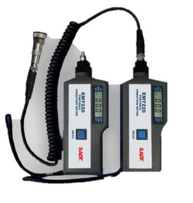 China Digits Crystal Display 0.1～199.9 m/s2 Acceleration -20 ～400 ℃ Portable Vibration Meter for sale