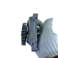China Qingling Isuzu 700P 4HK1TCS Oil Pump Assembly L210-0033S OE 8-98017585-0 for sale