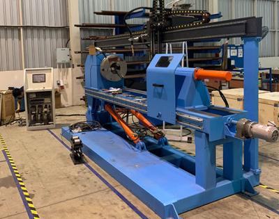 China Cylinder 3T 0.3MPa 3000mm Pipe Flange Welding System for sale