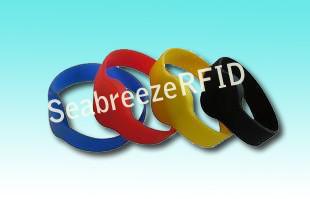 China Plus S/X chip Silicone Wristbands / NFC Wristbands for sale