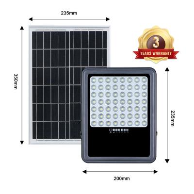 China 300W LED Solar Flood Light with 30AH Battery IP65 Waterproof Outdoor Lighting for sale