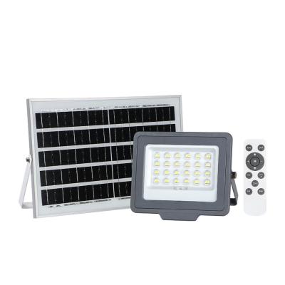 China CRI80 6500K 50W Solar Outdoor Flood Light Gray ABS LiFePO4 High Efficiency IP65 for sale