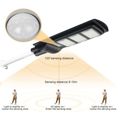 China 90W Monocrystalline Solar Street Light LiFePO4 Battery 3.2V 15Ah 15300LM IP65 for sale