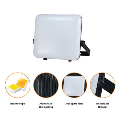 China KCD AK02 Outdoor LED Flood Light 10W-300W IP65 120° Beam 130lm/W for sale
