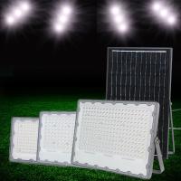China KCD IP67 Solar LED Flood Light 100W 300W 170lm/W Durable Aluminum for Stadium for sale