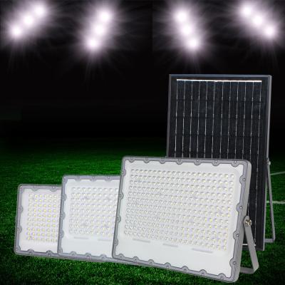 China KCD IP67 Solar LED Flood Light 100W 300W 170lm/W Durable Aluminum for Stadium for sale