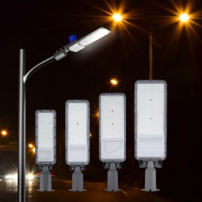 China KCD 100W Waterproof LED Street Light High Brightness Long Distance Auto Dimming Control for sale