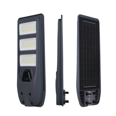 China 200W Solar LED Street Light with Human Body Induction IP65 Waterproof for Highway Warehouse Garden for sale