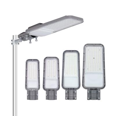 China Mains-Powered LED Street Light 50W 100W 150W IP65 Aluminum Alloy Auto On Off for sale