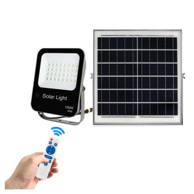 China Industrial All in One IP67 Solar Flood Light 100W 20000mAh 170lm/W for sale