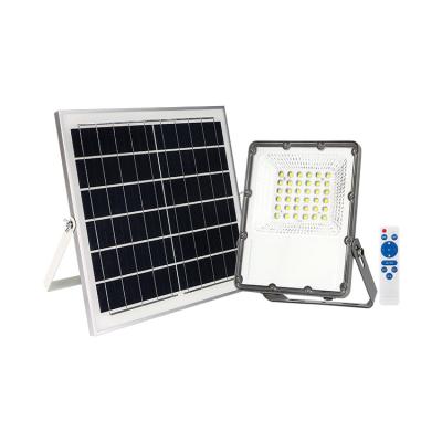 China Slim Protable Solar Flood Light 20W Super Bright LED Floodlight for Warehouse Factory for sale