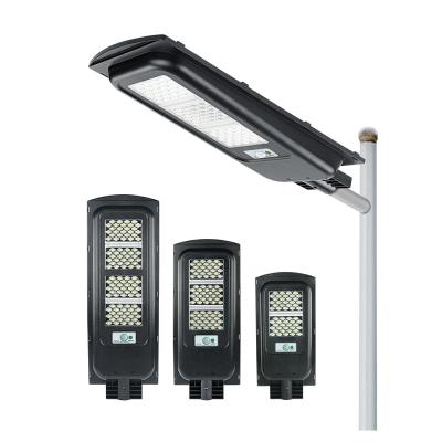 China EMC 100W All-In-One Solar Street Light with 170lm/W Efficiency and IP65 Rating for Outdoor Commercial Use for sale
