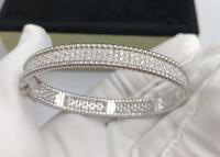 China Width 4.5mm 18K Gold Diamond Bracelet Fashion White Gold Bangles for sale
