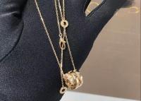 China Finished Adjustable 18K Gold Diamond Necklace For Valentine'S Day for sale