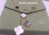 China Finished Flower Shaped 18K Gold Necklace , Van Cleef Arpels Magic Alhambra Necklace for sale
