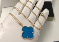 China Certified Blue Flower Shape 18 Carat Gold Chain , Sweet Alhambra Gold Long Necklace for sale