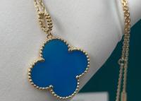 China Certified Blue Flower Shape 18 Carat Gold Chain , Sweet Alhambra Gold Long Necklace for sale