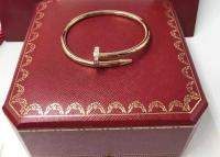 China Simple Design B6048617 18K Gold Bracelet , Juste Un Clou Bracelet Replica With Diamonds for sale