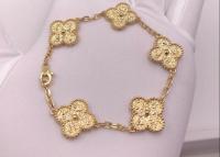 China Lower Shaped VCARO1IE00 VCA Vintage Alhambra Bracelet For Girlfriend for sale