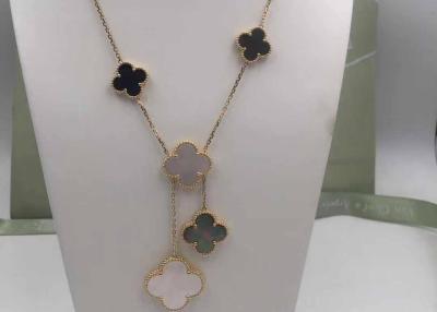 China Finished Flower Shaped 18K Gold Necklace , Van Cleef Arpels Magic Alhambra Necklace for sale