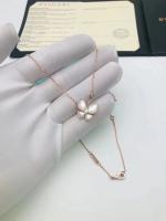 China Girlfriend Gift Stylish Personalized Diamond Jewelry Van Cleef Butterfly Necklace for sale