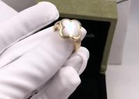 China Size 7 18K White Gold Fashionable High End Engagement Ring For Proposal for sale