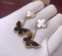 China Young Ladies Gifts 2 Motifs 18k Gold Drop Earrings With Butterfly Pendant for sale