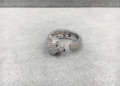 China Fashionable Panther Head 18K Gold Diamond Ring With Emeralds Onyx for sale