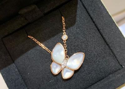 China Van Cleef 18K Rose Gold Van Cleef Butterfly Necklace Vs Diamonds for sale