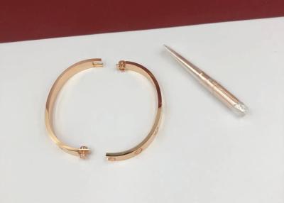 China Women'S Love 18K Gold Jewelry Rose Gold No Gemstone Jewelry Certificate for sale