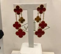 China Vintage Alhambra 18K Gold Earrings Yellow Gold VCA Earrings For Party for sale