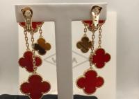 China Vintage Alhambra 18K Gold Earrings Yellow Gold VCA Earrings For Party for sale