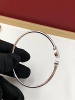 China Ladies Chopard Jewelry Gold Heart Bracelet 18K White Gold With VS Diamonds for sale