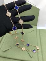 China Vintage 18K Gold Chain Necklace Van Cleef Arpels Magic Alhambra Necklace With Lapis Lazuli for sale
