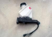 China FOTON heavy truck PARTS, H4163030000A0 Brake master cylinder with oil port for sale