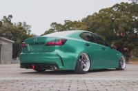 China New Design PP Car Body Kit Rear Bumper for Lexus 2006-2012 IS250 IS300 With Taillight Reflector Light Rear Bumper for sale