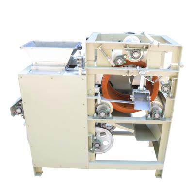 China 98% Peeling Rate 300kg/H 0.75kw Beans Almond Peeling Machine Nuts Production Line for sale