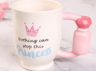 China Supermarket Unique 390CC Personalised Ceramic Mugs for sale