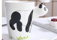 China Hand Printed 15 Ounce 3D Ceramic Reusable Coffee Cup for sale