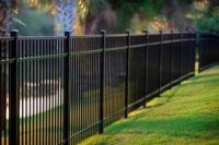 China Outdoor Decorative Aluminium Horizontal Louver Garden Fence System Aluminum Fence Panels for sale