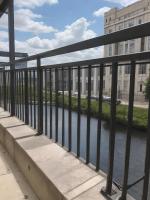 China Outdoor Garden Privacy Fence with 6063 Grade Aluminum Horizontal Slat Panels and Design for sale