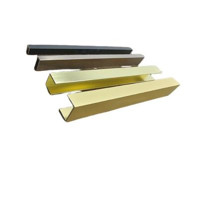 China 0.30mm Thickness Customized Anodized Aluminium Profile for Glass Railing U Shape for sale